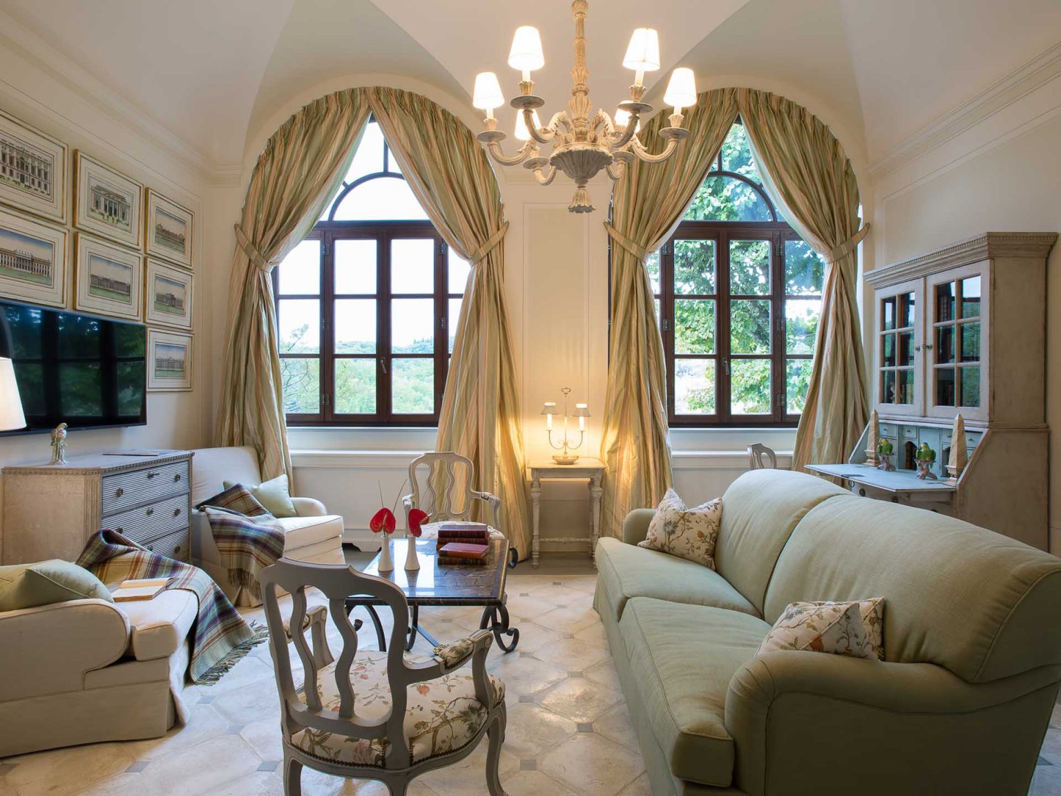 Classic Resort: eleganza e comodità ad un passo dalle colline.